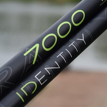 IDentity Poles - Cresta